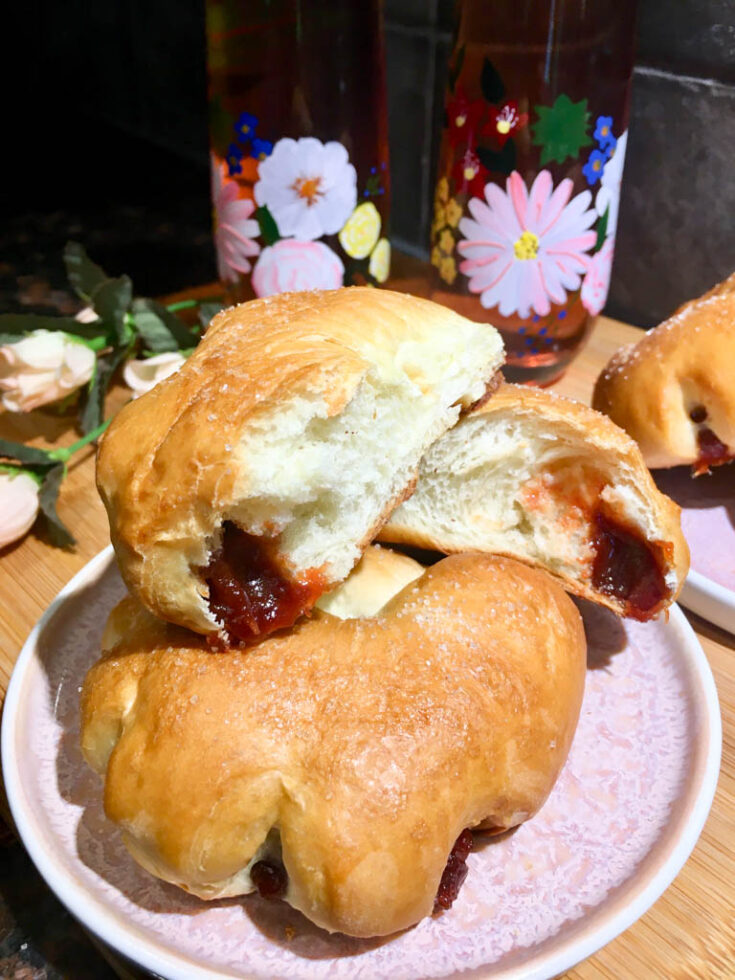 Roscones - Amazing Guava Sweet Bread - fed by sab