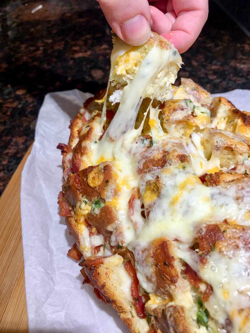 Jalapeno Popper Pull Apart Garlic Bread - fed by sab