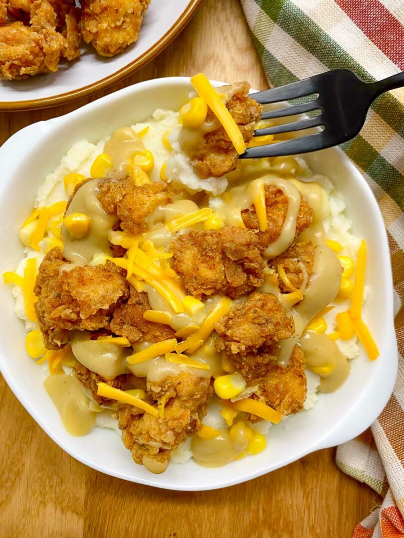 KFC Famous Bowls (Copycat Recipe) - fed by sab