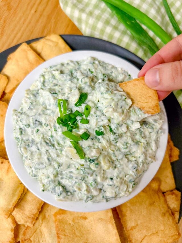 Cold Spinach Artichoke Dip - fed by sab